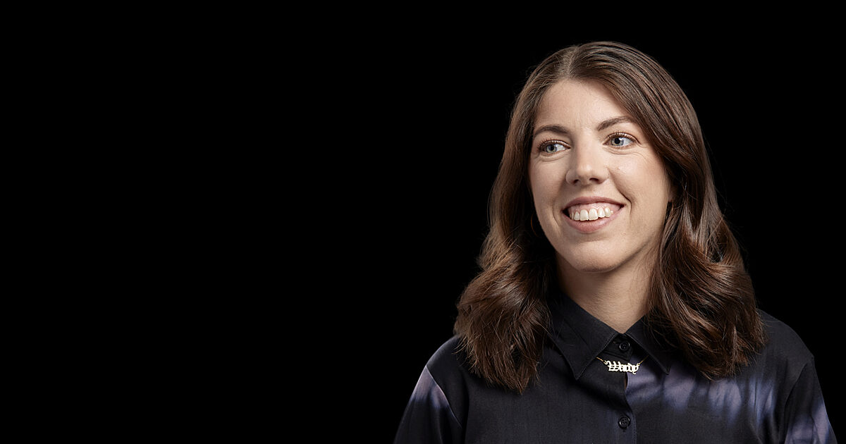 Book Alex Ward for your Event | Saxton Speakers