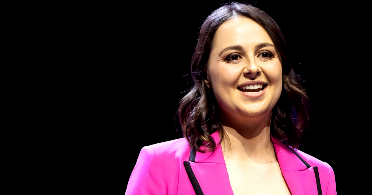 Ashleigh Streeter-Jones | Saxton Speakers