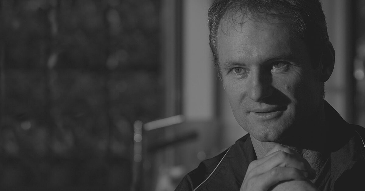 Book Rob Hamill for your next event. | Saxton Speakers