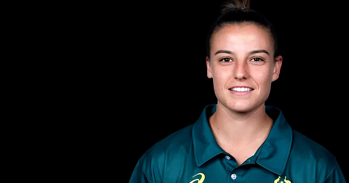 Chloe Logarzo | Saxton Speakers