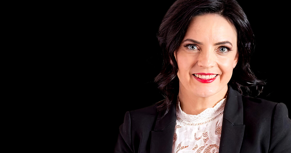 Book Emma Husar for your next event | Saxton Speakers