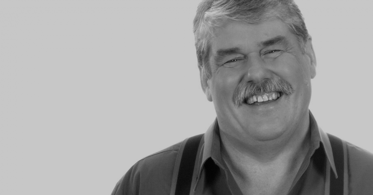Iain Hewitson | Saxton Speakers