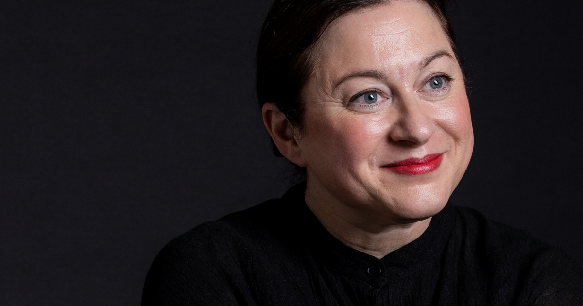 Book Gill Hicks for your Event | Saxton Speakers