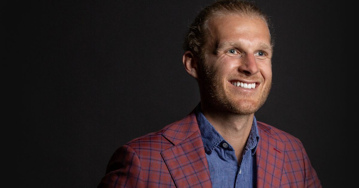 Book Finnian Kelly for your next event | Saxton Speakers