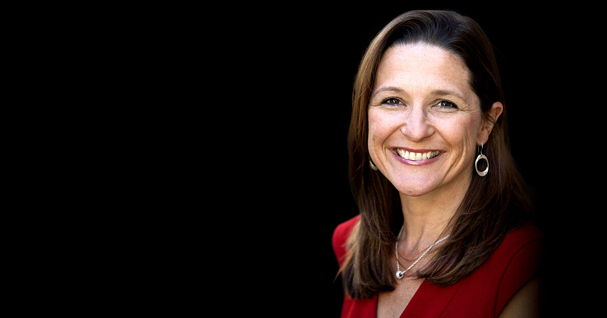 Kristen Hansen | Saxton Speakers