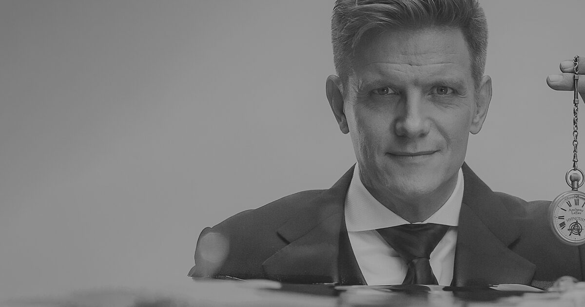 Book Tony Laffan for your next event | Saxton Speakers