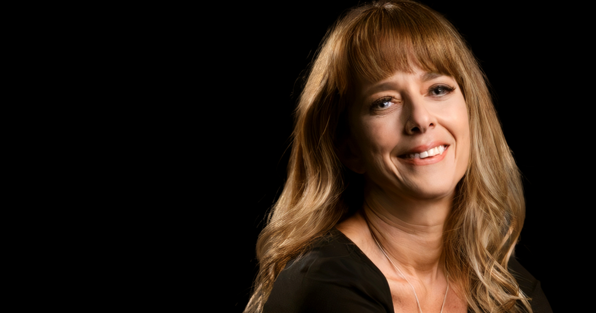 Larisa Cevallos Saxton Speakers