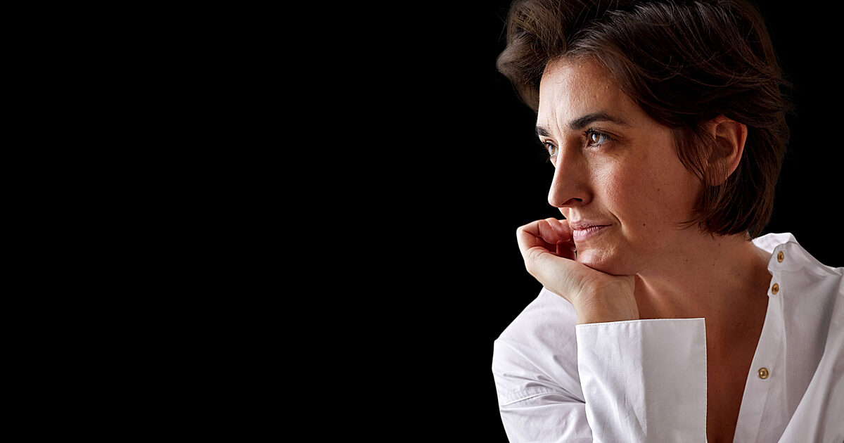 Lucianne Tonti | Saxton Speakers