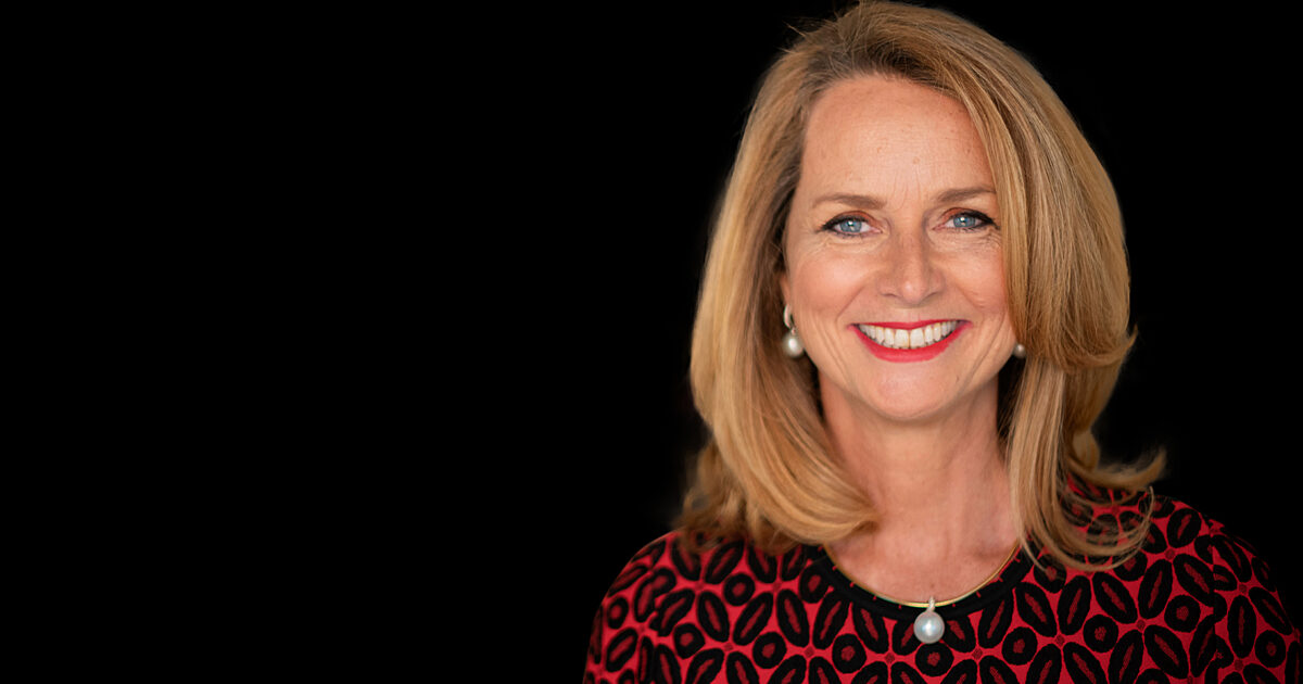 Engage Naomi Simson for your next event | Saxton Speakers