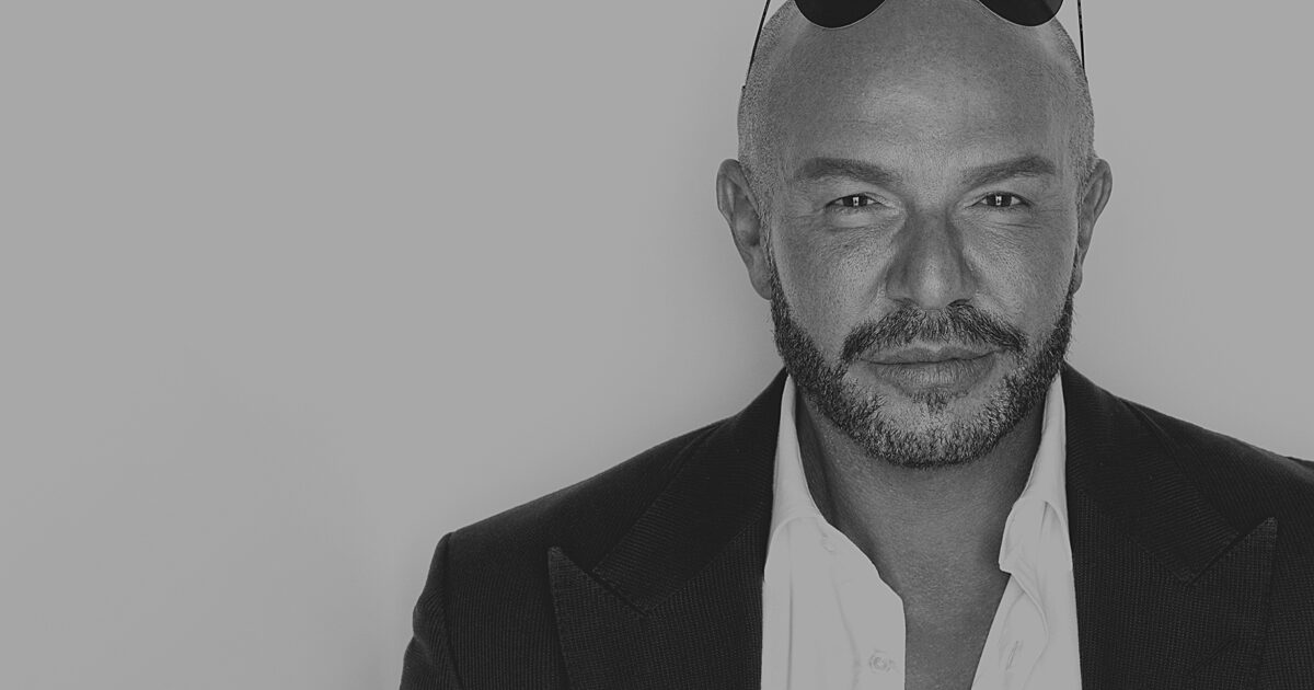 Alex Perry | Saxton Speakers