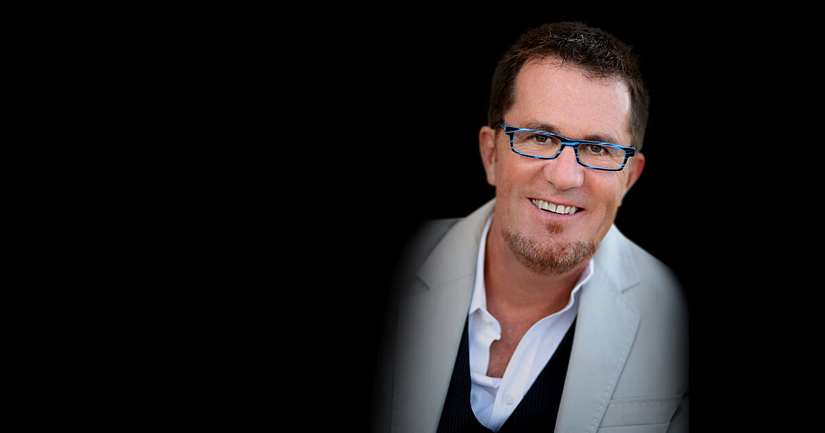 Book Peter Walsh for your next event | Saxton Speakers