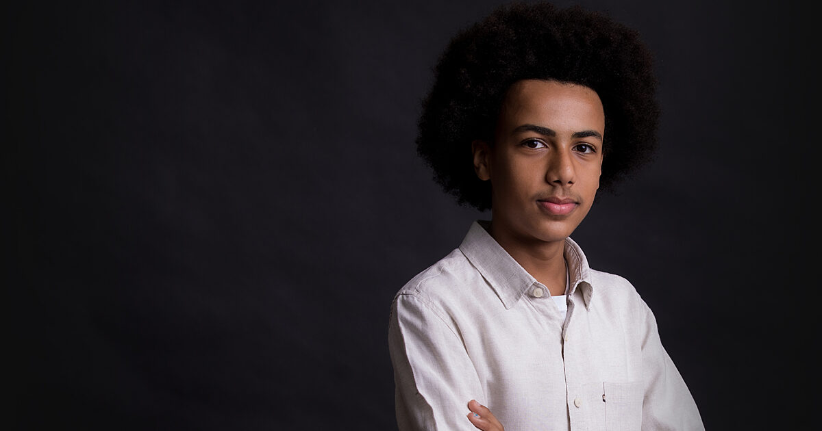 Book Solli Raphael for your Event | Saxton Speakers