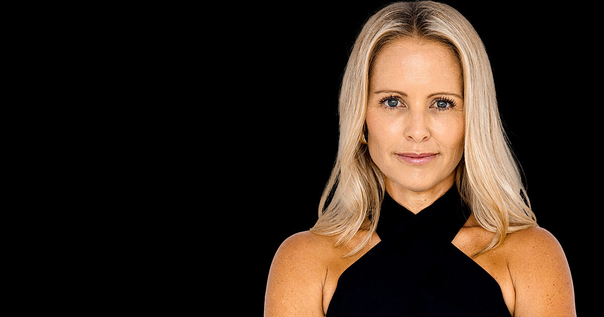 Tracy Hall | Saxton Speakers