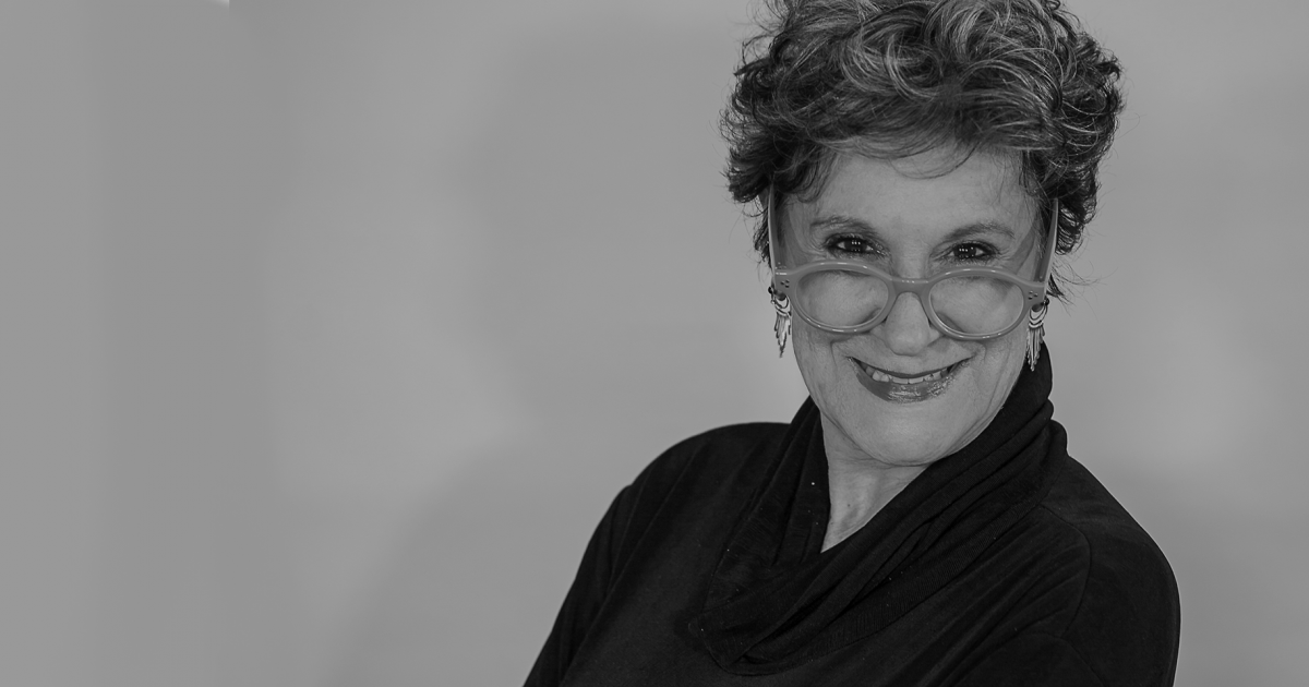 Julia Zaetta | Saxton Speakers